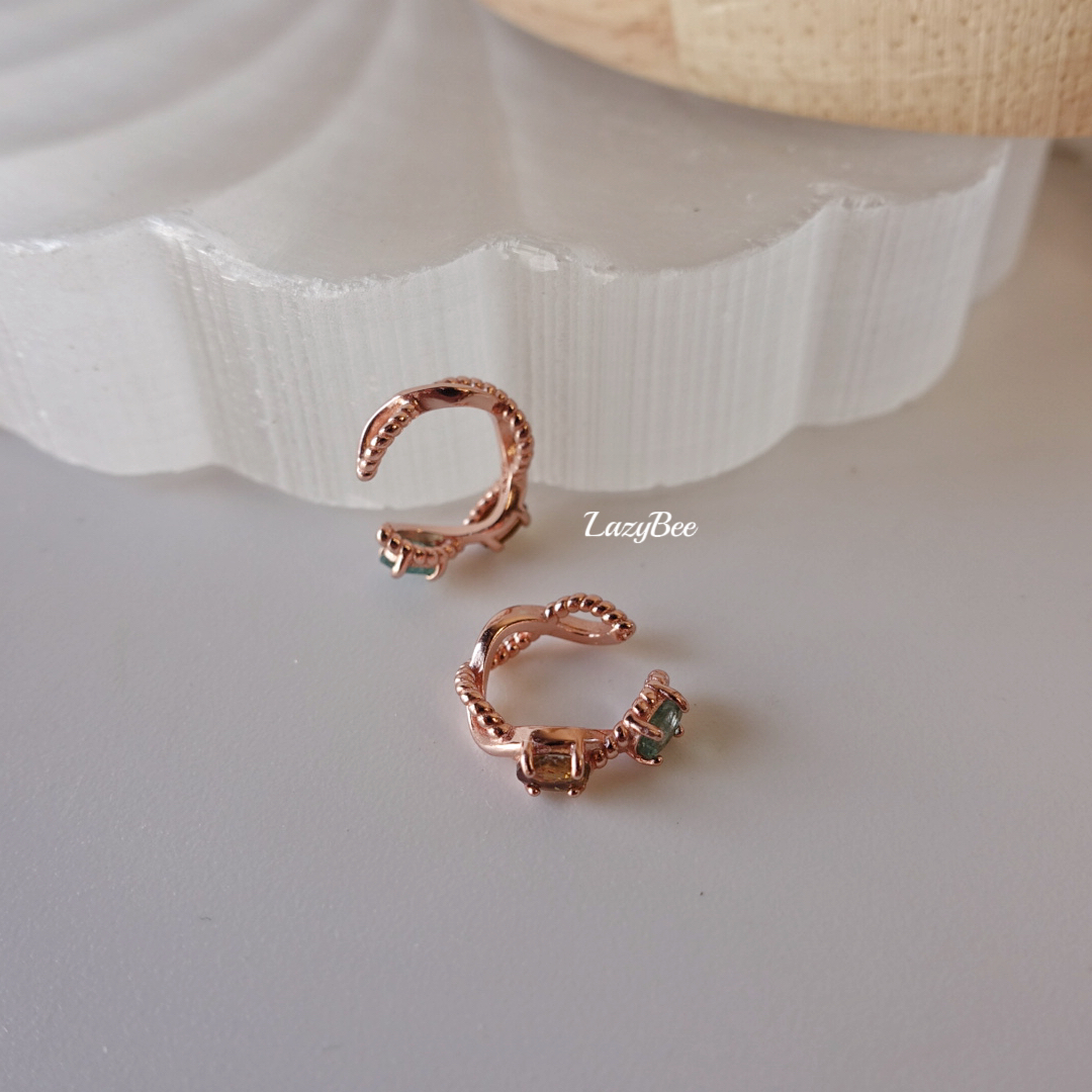 《寶石鑲嵌》碧璽純銀耳扣耳骨夾 - Lazybee